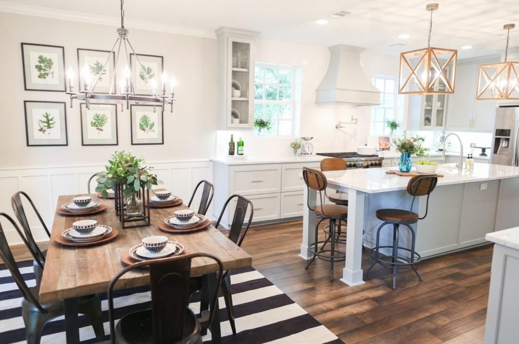 Kitchen Layout: 8 Tips For Arranging A Long Space - supervices